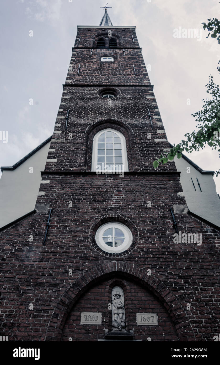 Catholic church facades hi-res stock photography and images - Alamy