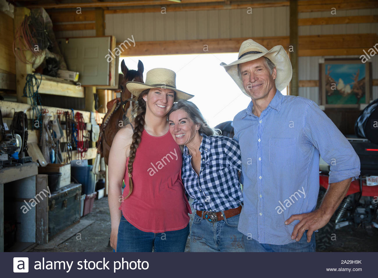 Family father mother daughter portrait hi-res stock photography and ...