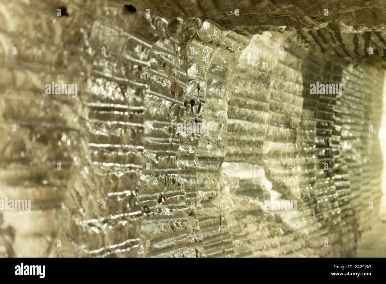 Salt caves hi-res stock photography and images - Alamy