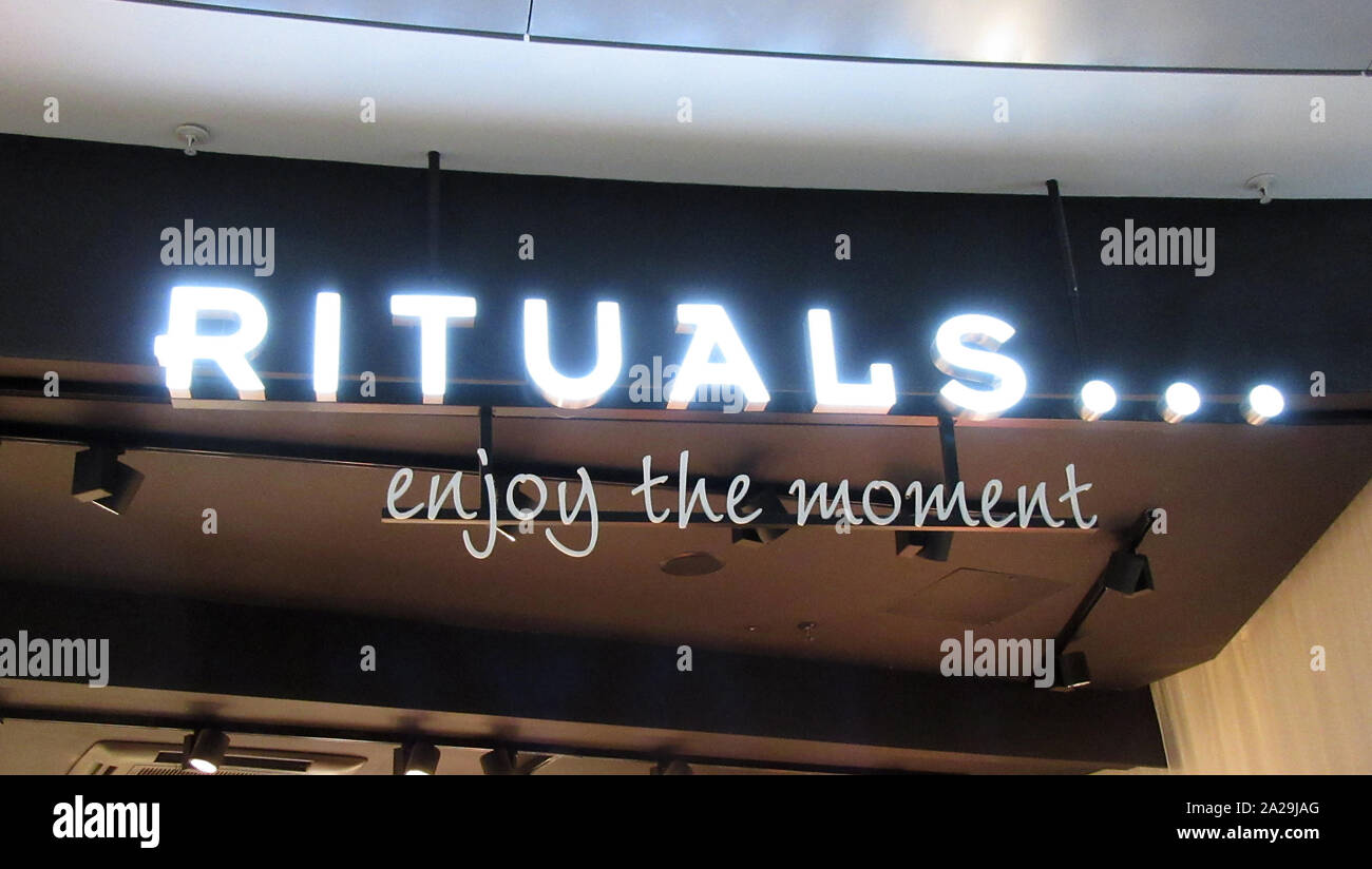 Rituals logo hi-res stock photography and images - Alamy