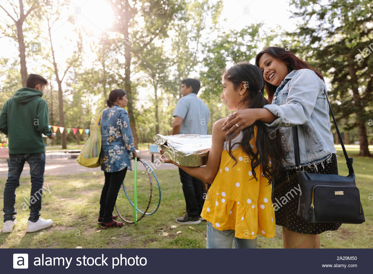 Leisure activities together hi-res stock photography and images - Alamy