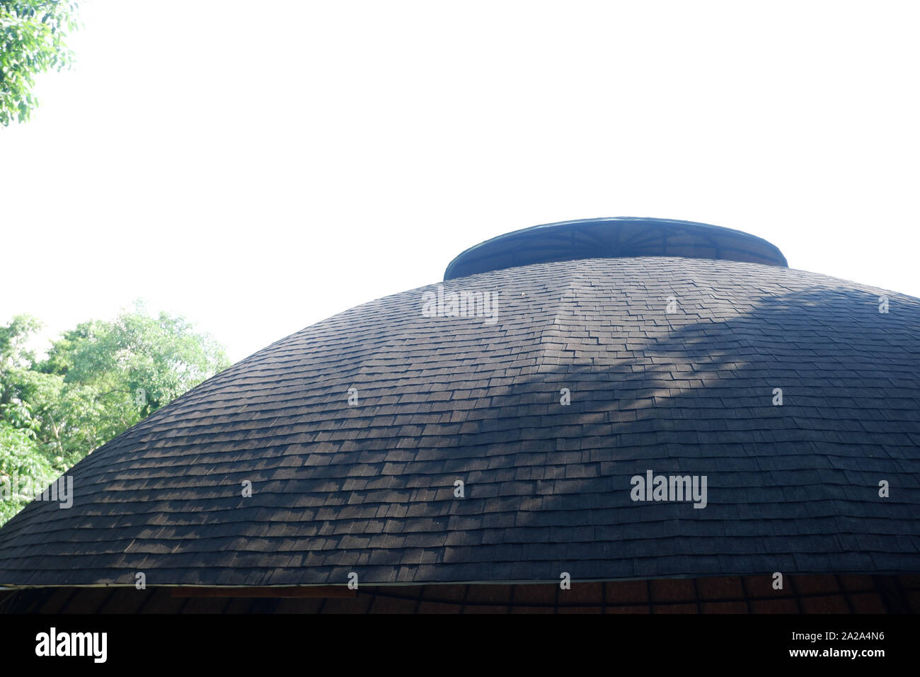 Circular roof hi-res stock photography and images - Alamy