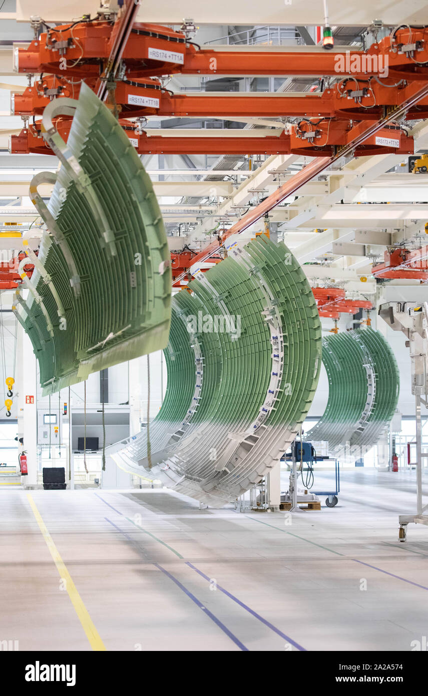 Structural assembly hi-res stock photography and images - Alamy