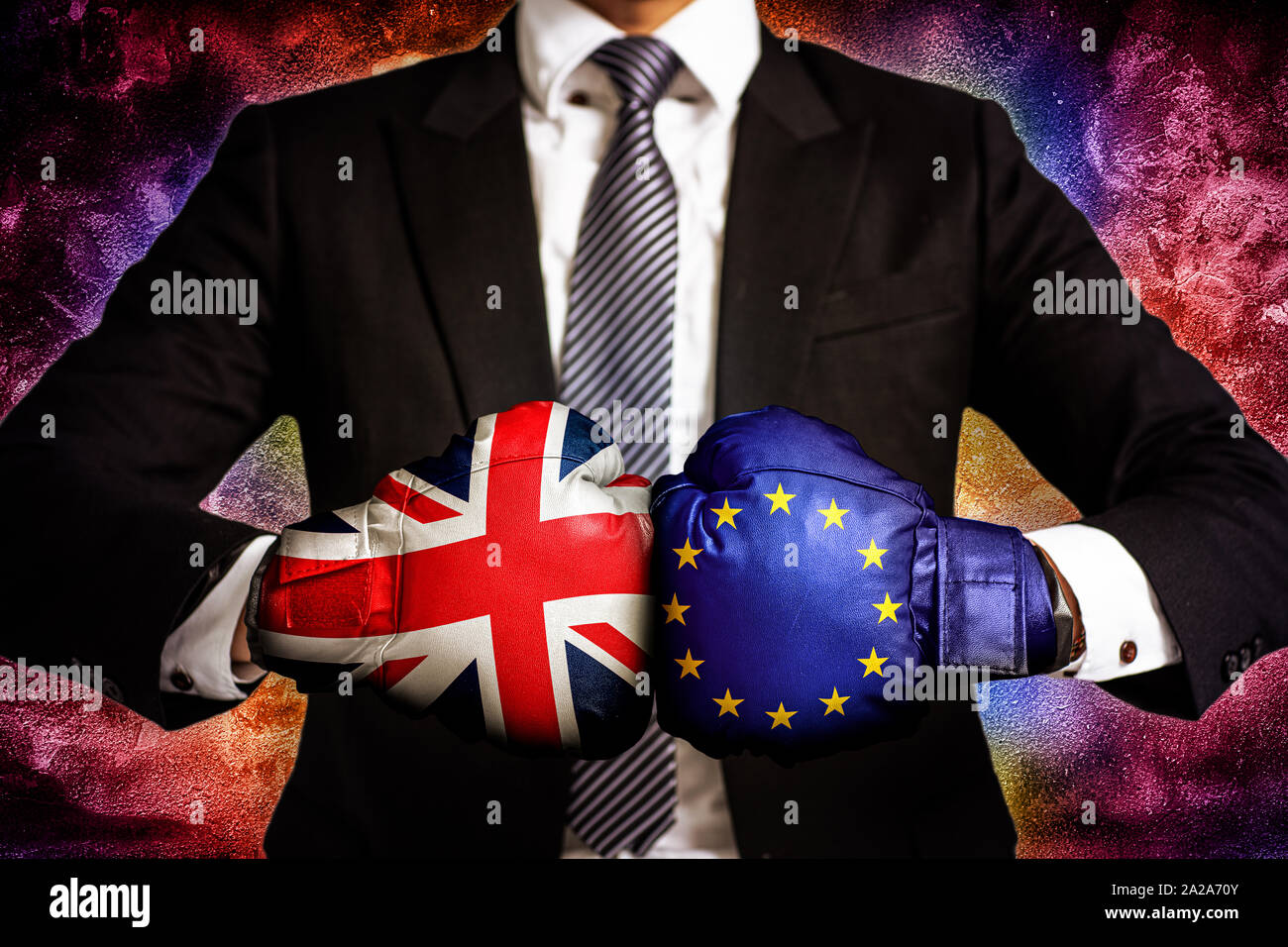 United kingdom hand flag hi-res stock photography and images - Alamy