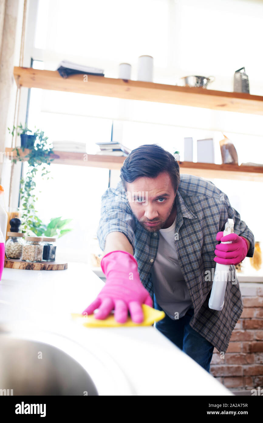 Cleaning table hi-res stock photography and images - Alamy