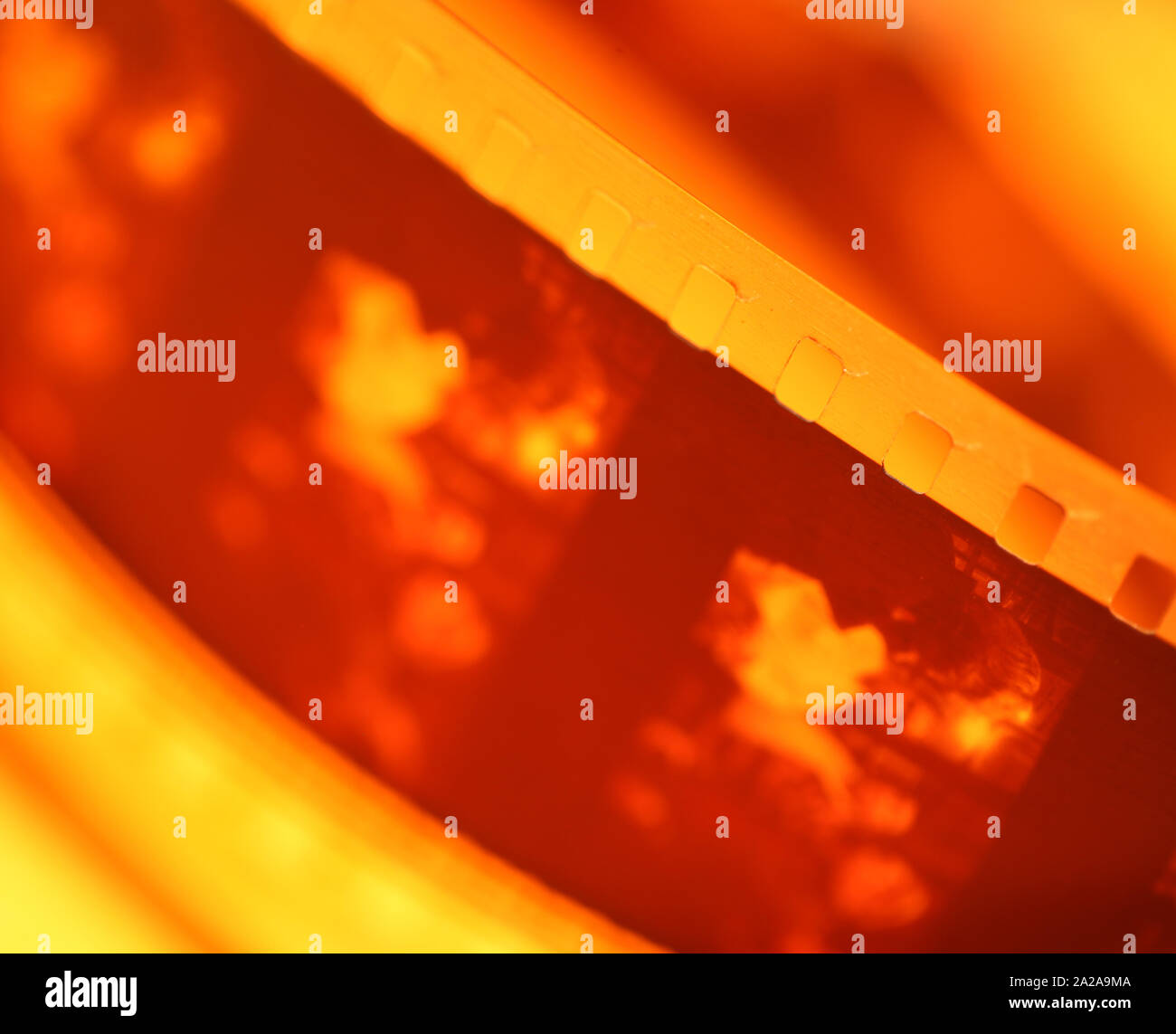 35mm film strip hi-res stock photography and images - Alamy