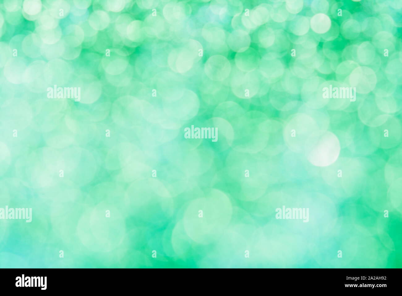 Blue green bokeh background hi-res stock photography and images - Alamy