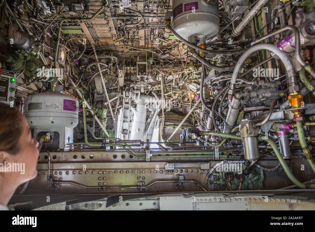 pilot doing pre flight checks and walk around Stock Photo - Alamy