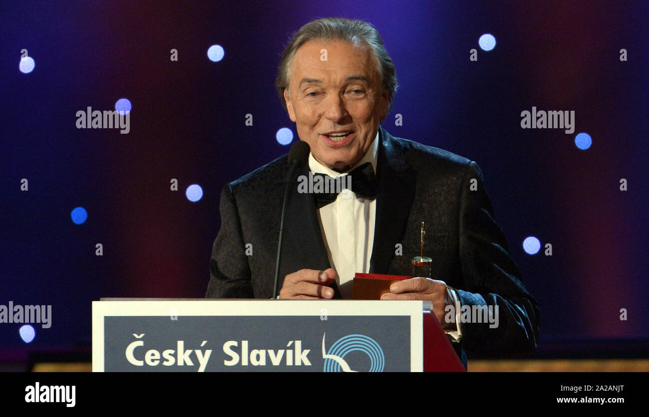 Czech pop music singer Karel Gott receives the Golden Nightingale award ...