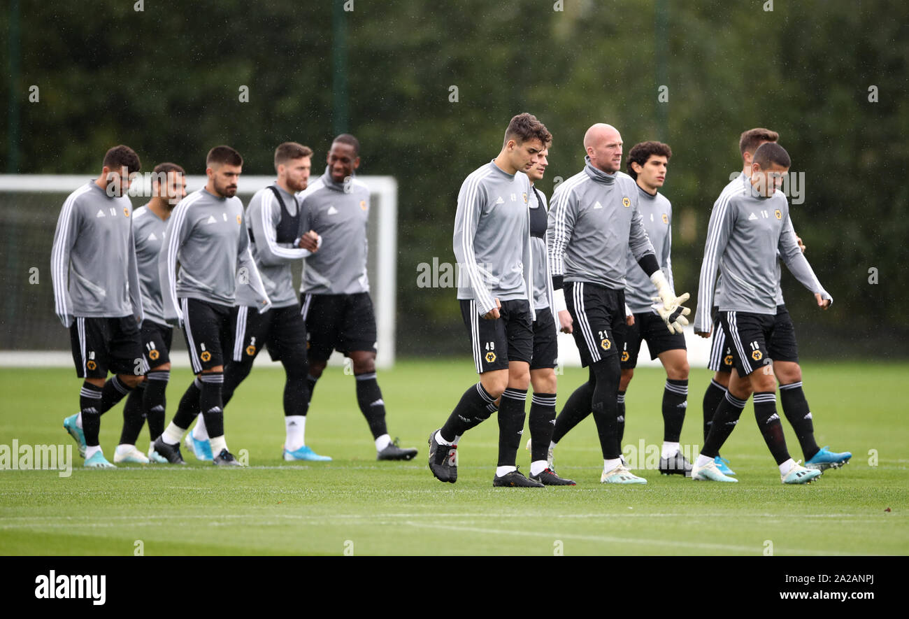 Wolverhampton wanderers players hi-res stock photography and images - Alamy