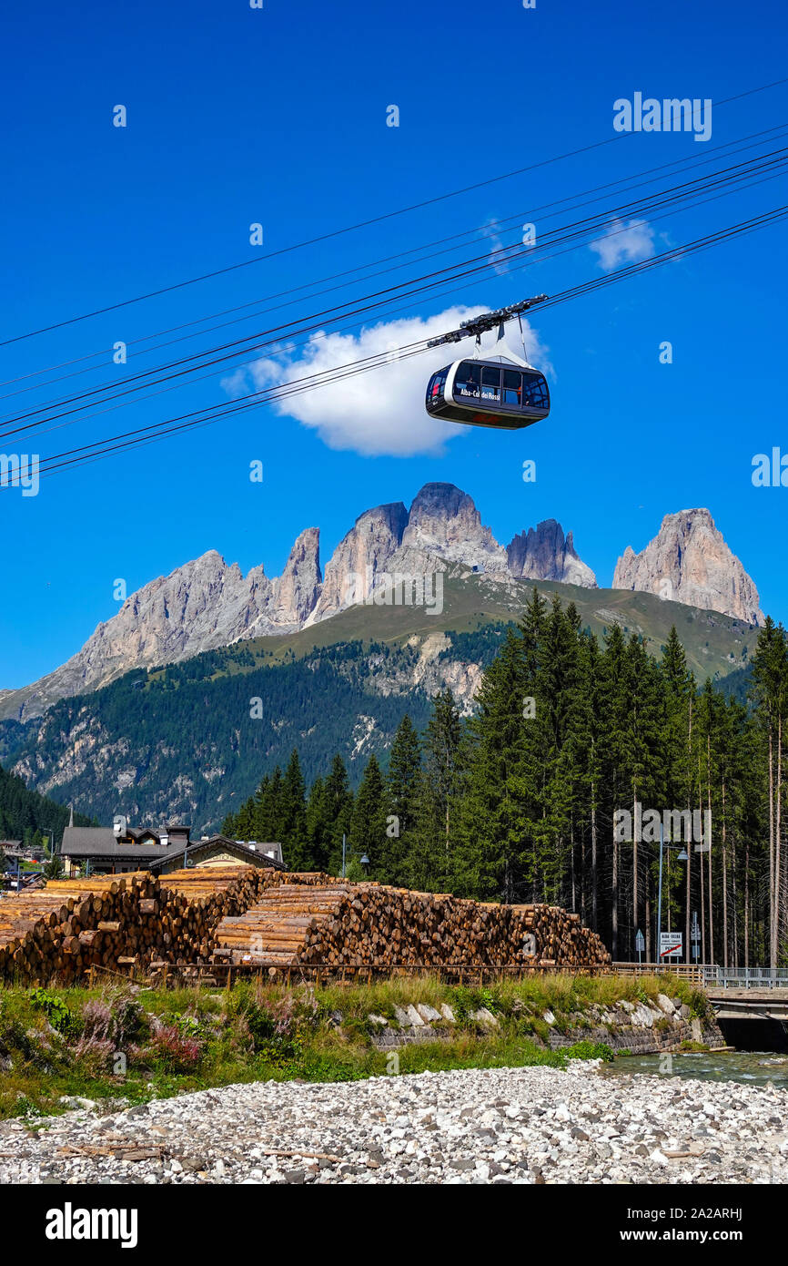 Cable car Alba-Col dei Rossi, The Italian Dolomites around Canazei, Sud ...