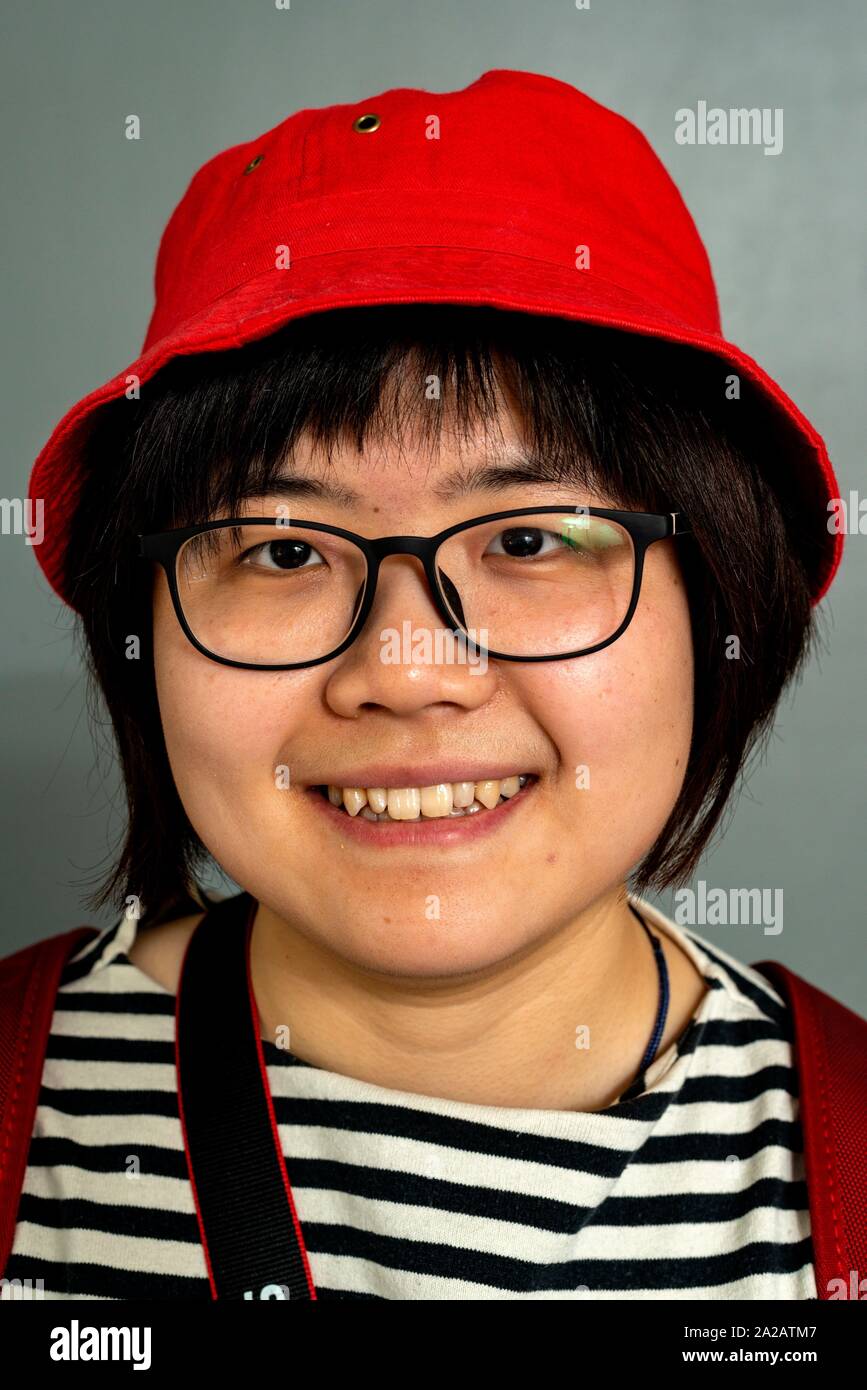 Netherlands young asian female tourist hi-res stock photography and ...