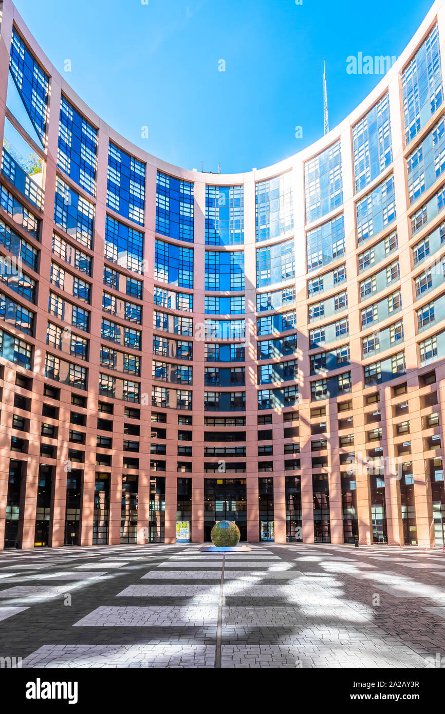 Louise weiss building agora hi-res stock photography and images - Alamy