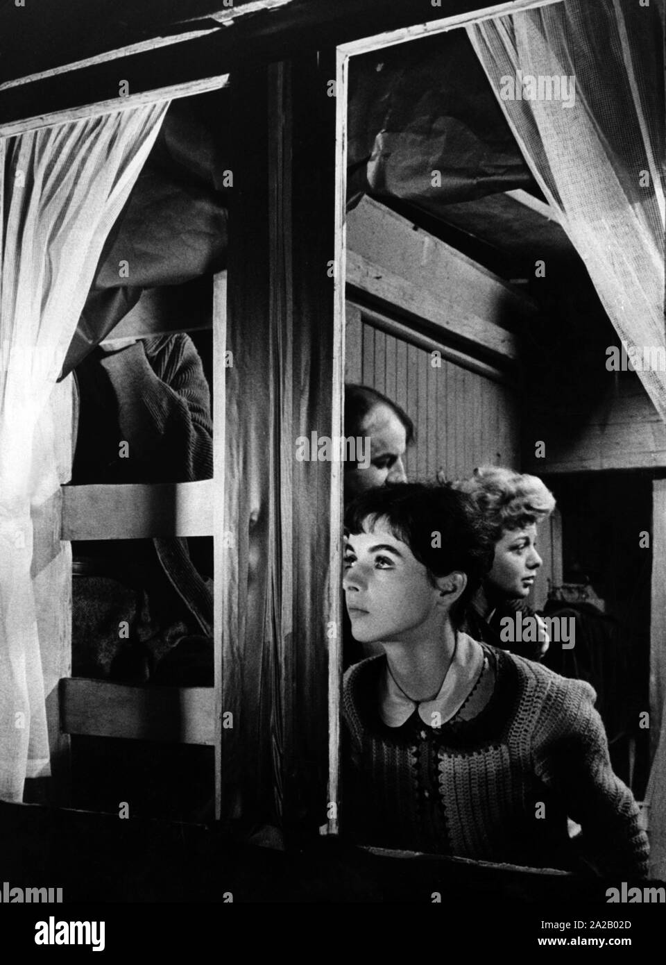 Millie perkins diary anne frank Black and White Stock Photos & Images ...
