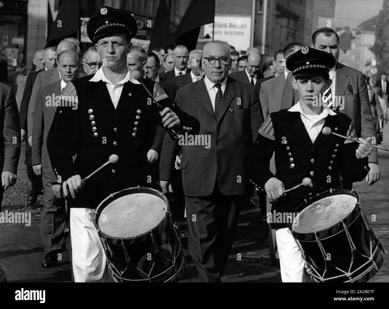 Heinrich Gutermuth (front, middle), from 1956 to 1964 chairman of the ...