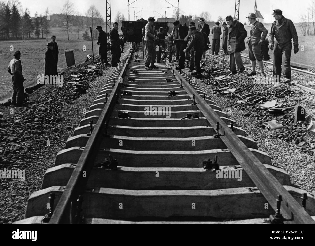 Railroad workers Black and White Stock Photos & Images - Alamy