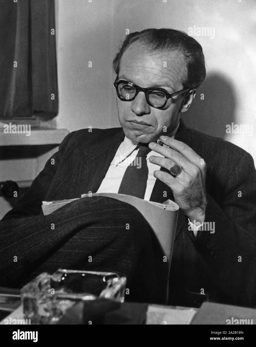 The director Gert Westphal with script and cigarette. (undated photo ...