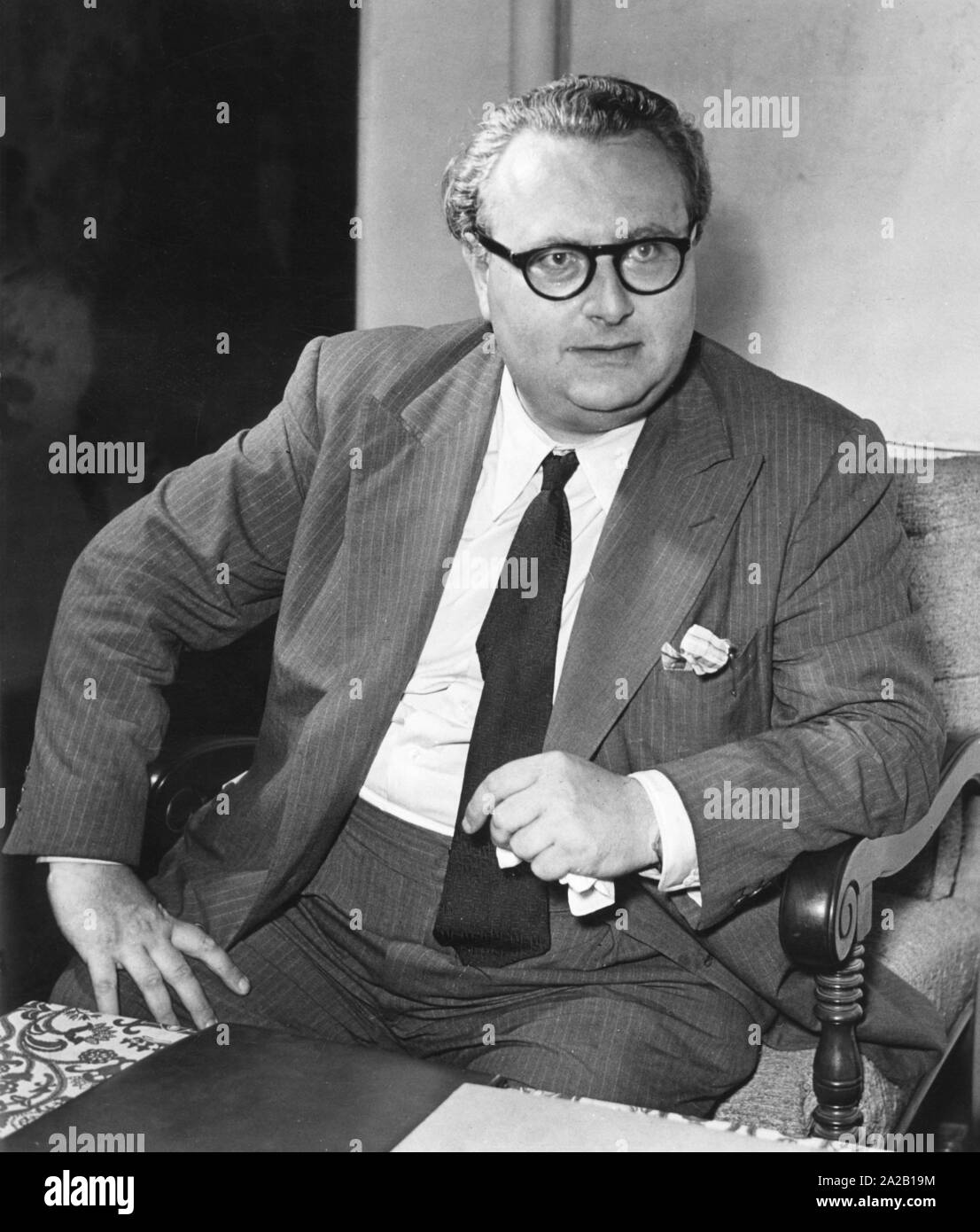 Louis de wohl hi-res stock photography and images - Alamy