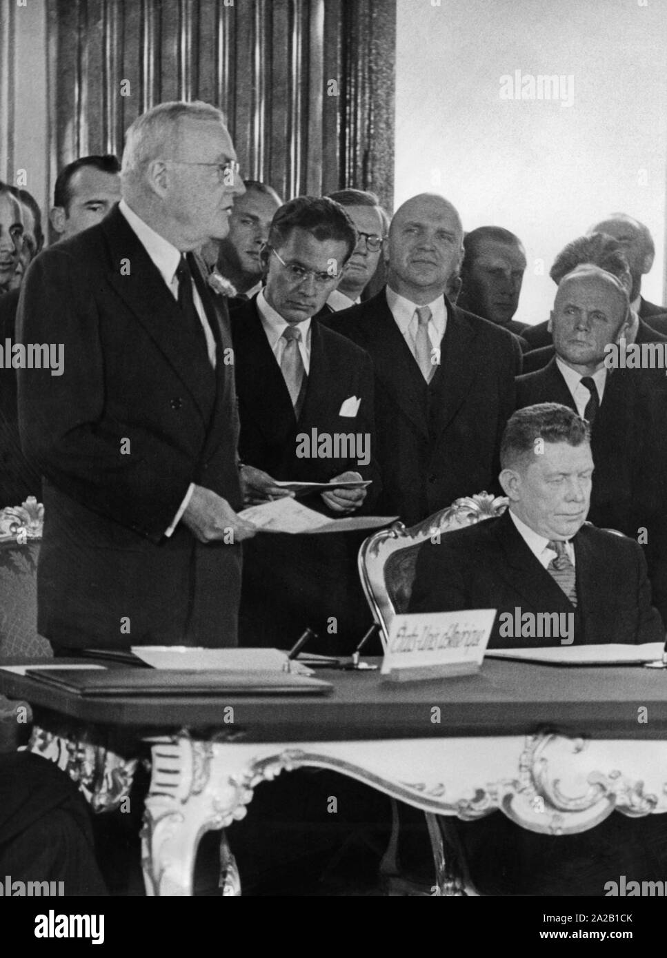 Commissioner signature Black and White Stock Photos & Images - Alamy