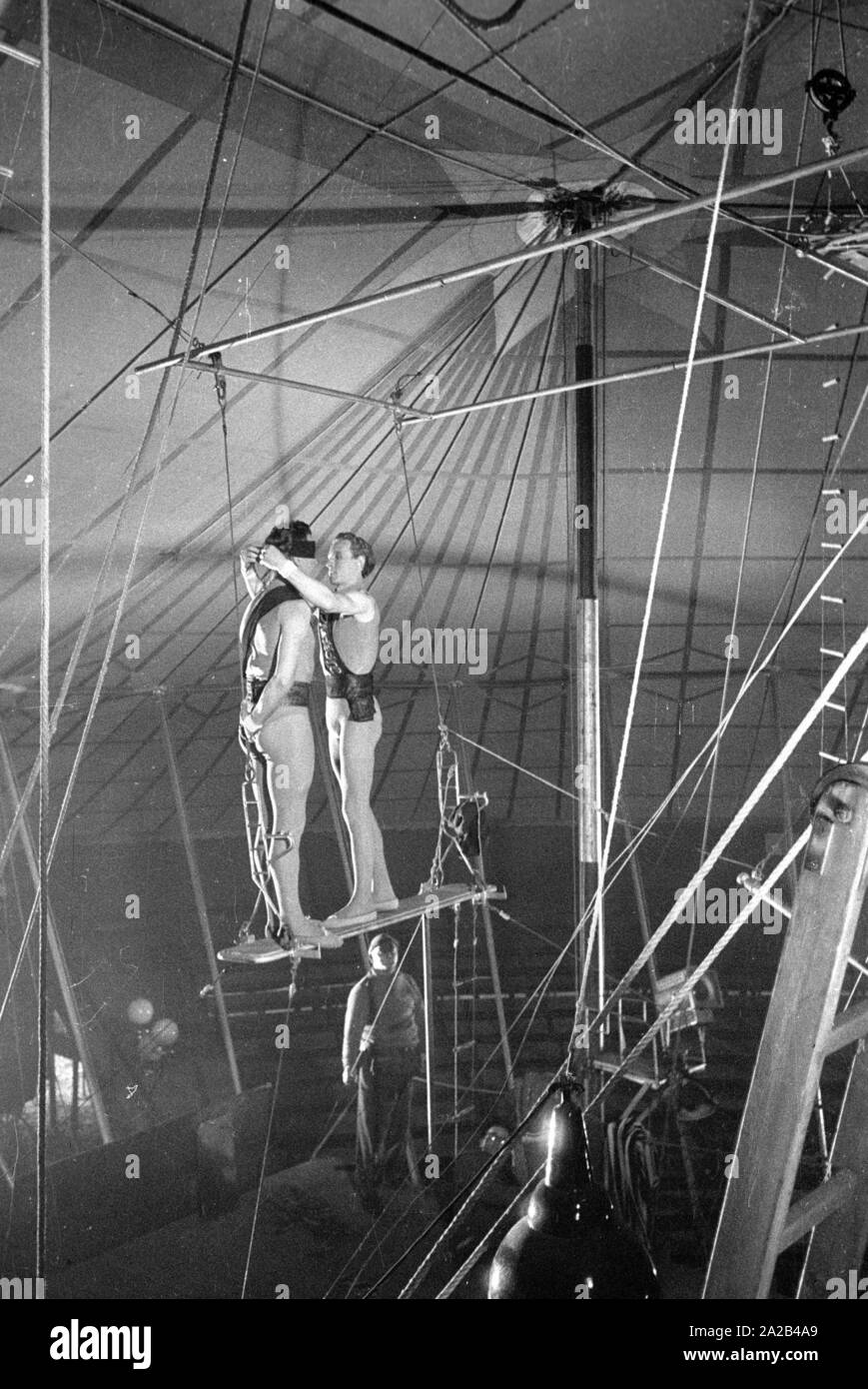 Shooting of the film "Koenig der Manege" with Rudolf Schock, Germaine ...