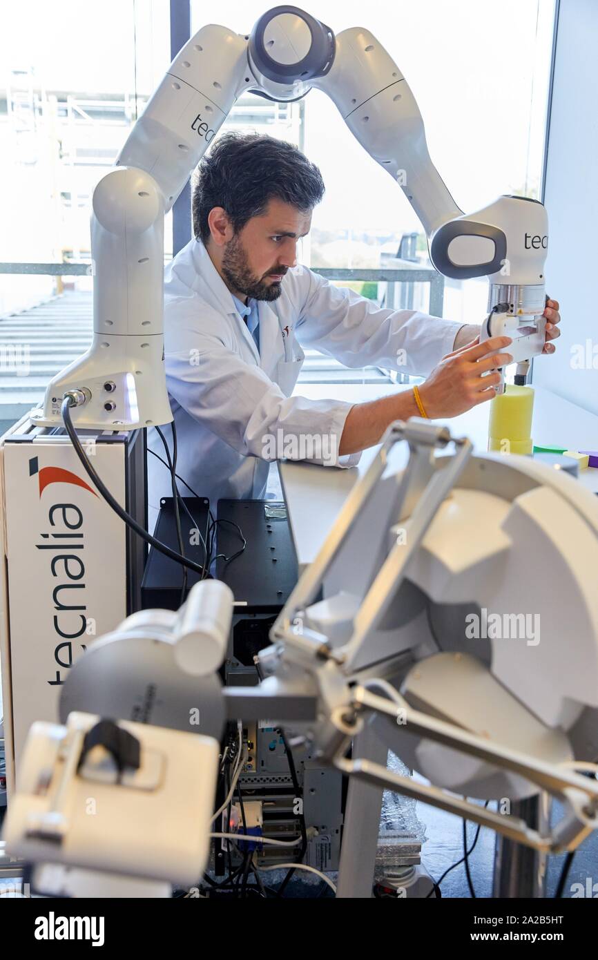 Teleoperation robot for object manipulation, innovation in sanitary ...