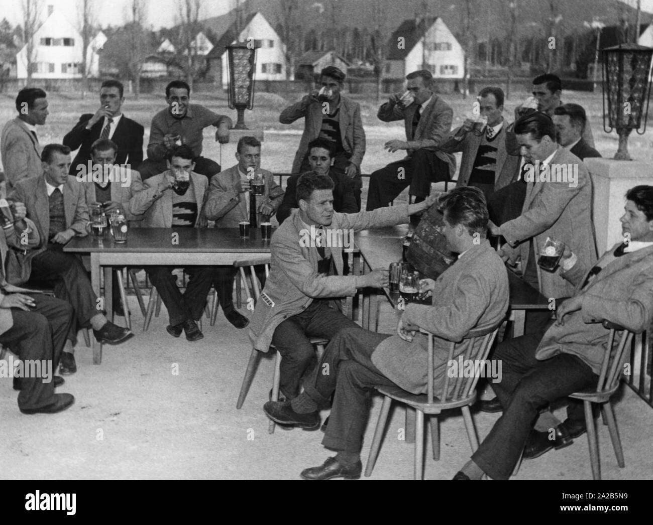 Foreign legion uniform hi-res stock photography and images - Alamy