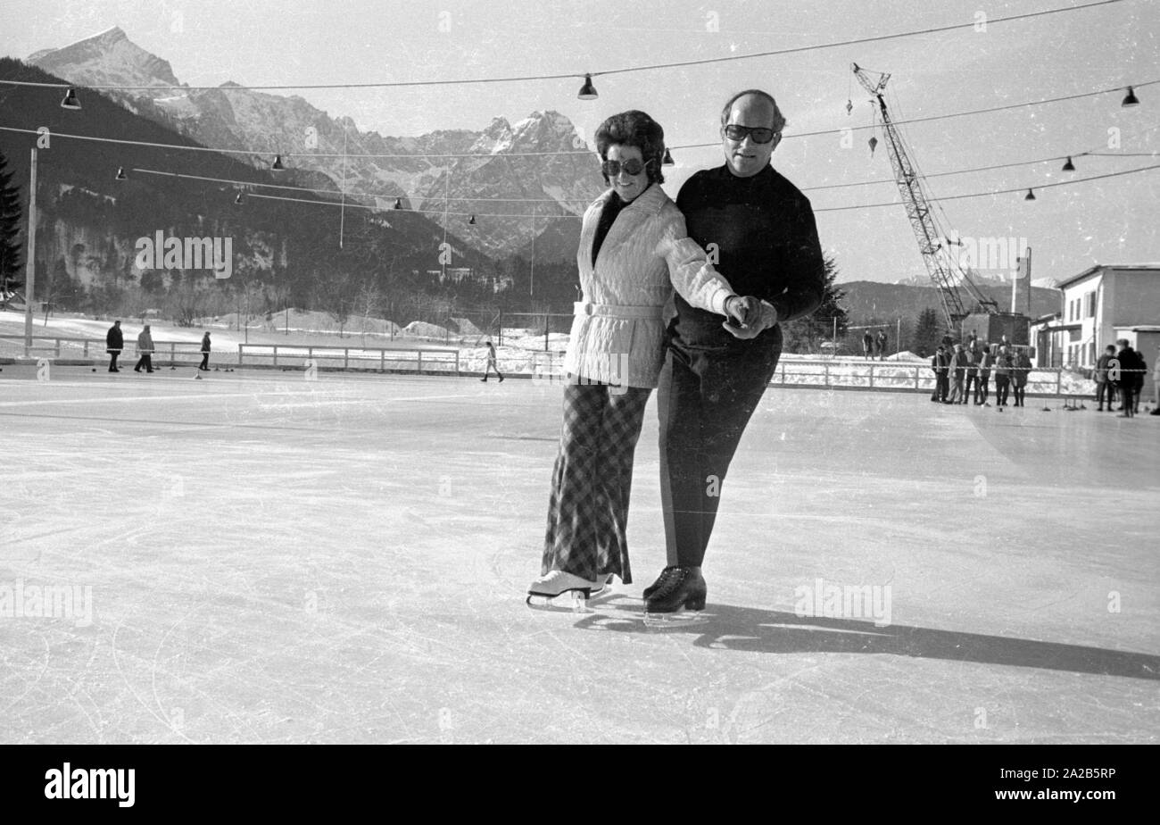 1970s ice skating hi-res stock photography and images - Alamy