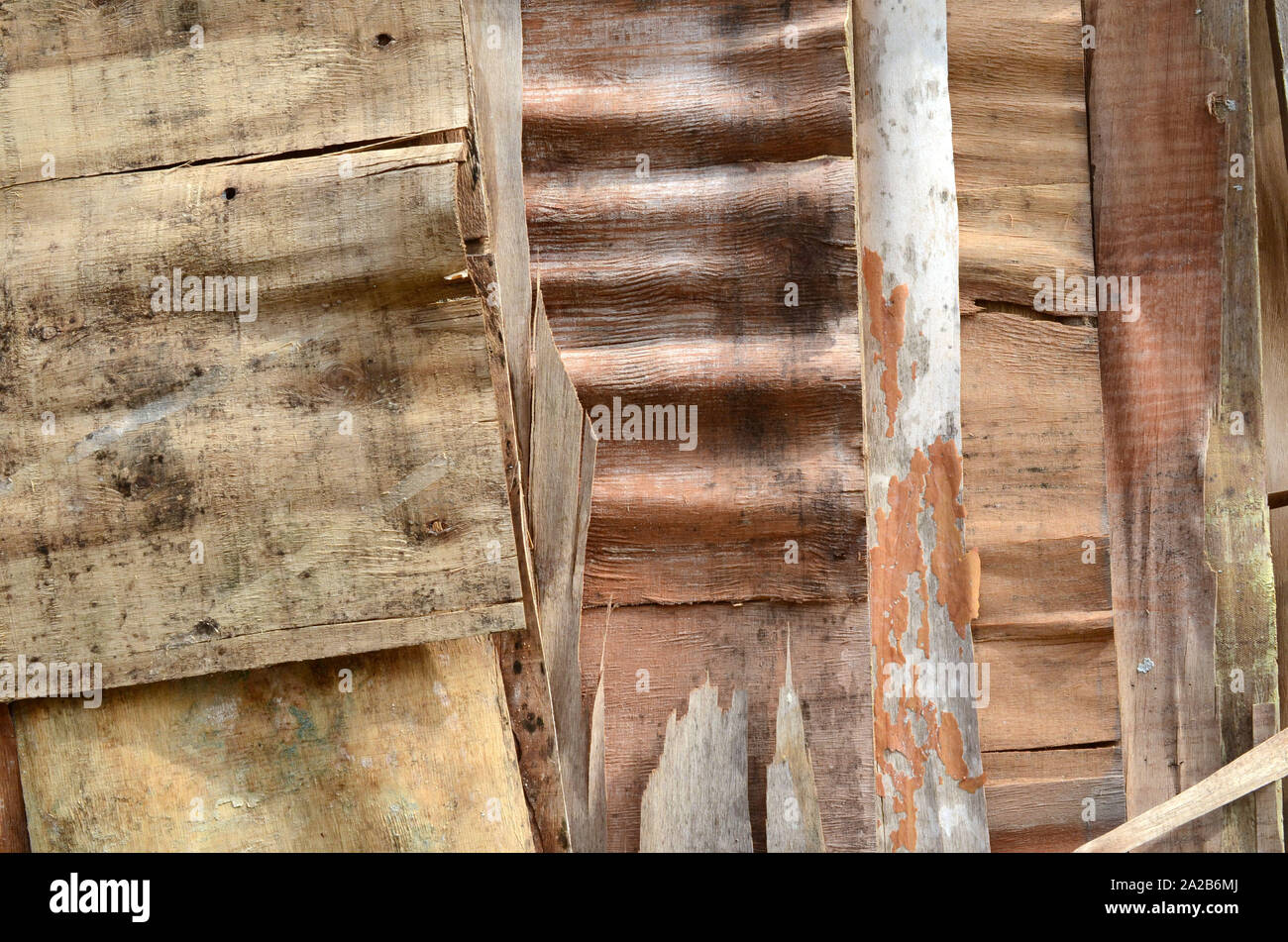 Press particle board made of wood flakes Stock Photo - Alamy