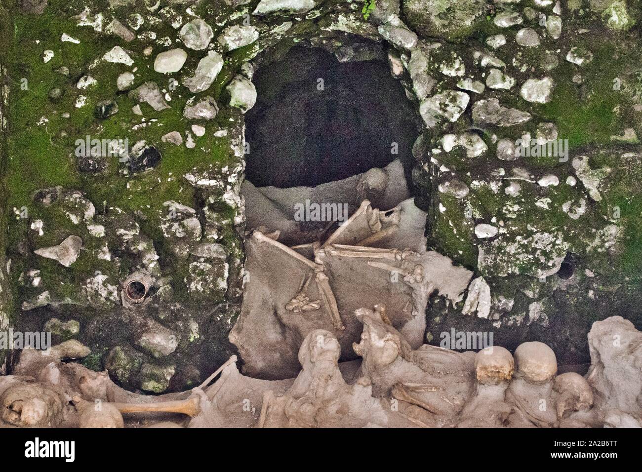 Herculaneum boat house excavation hi-res stock photography and images ...