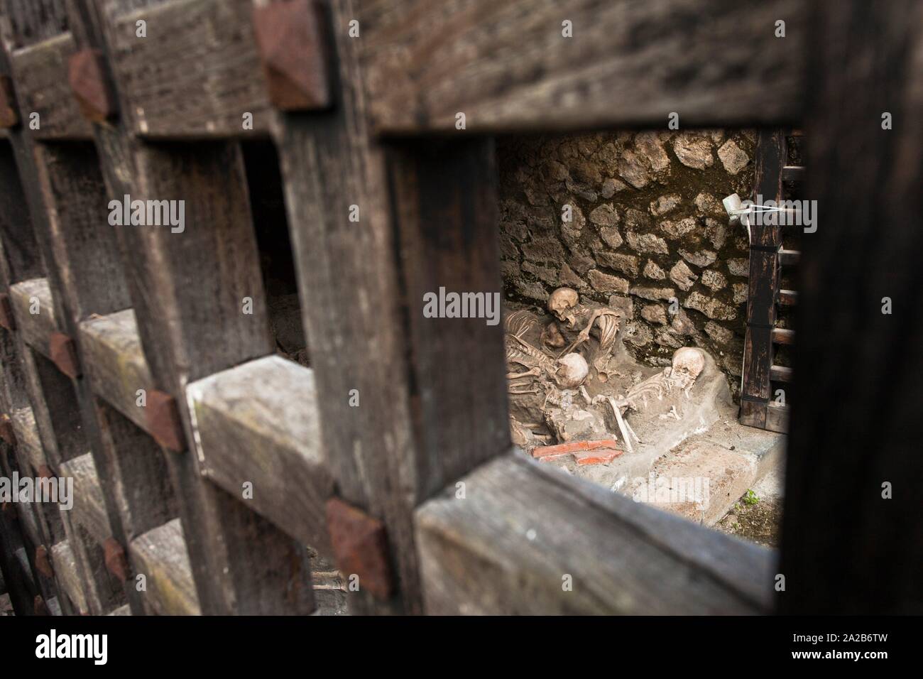 Herculaneum boat house excavation hi-res stock photography and images ...