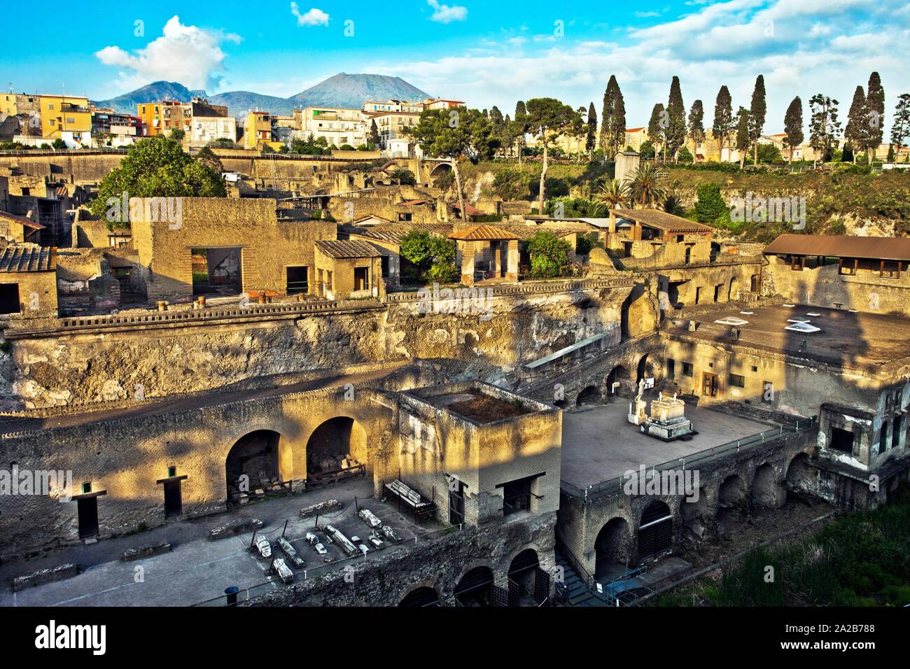 Ercolano ruins hi-res stock photography and images - Alamy