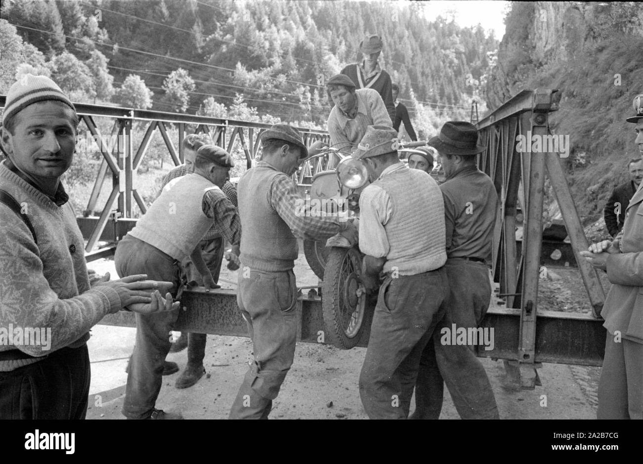 1960s road construction Black and White Stock Photos & Images - Alamy