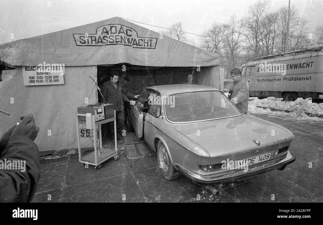 Adac test bench hi-res stock photography and images - Alamy