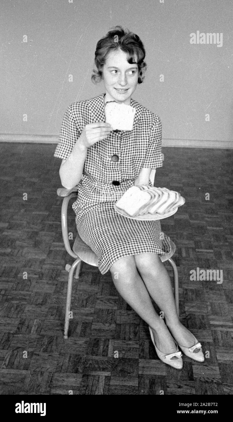 Medical examination 1960s hi-res stock photography and images - Alamy