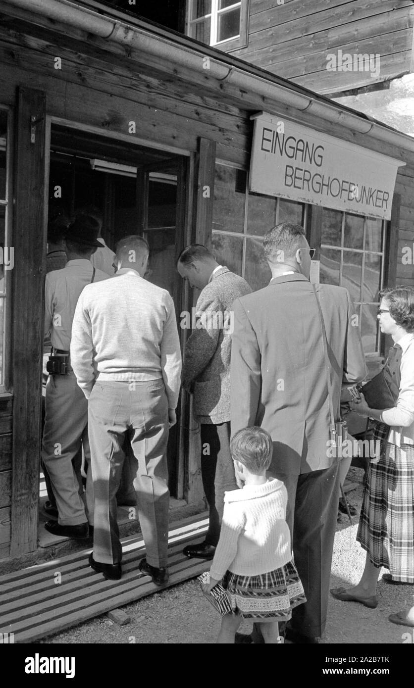 Visitors stand in line to visit the Berghof Bunker Stock Photo - Alamy
