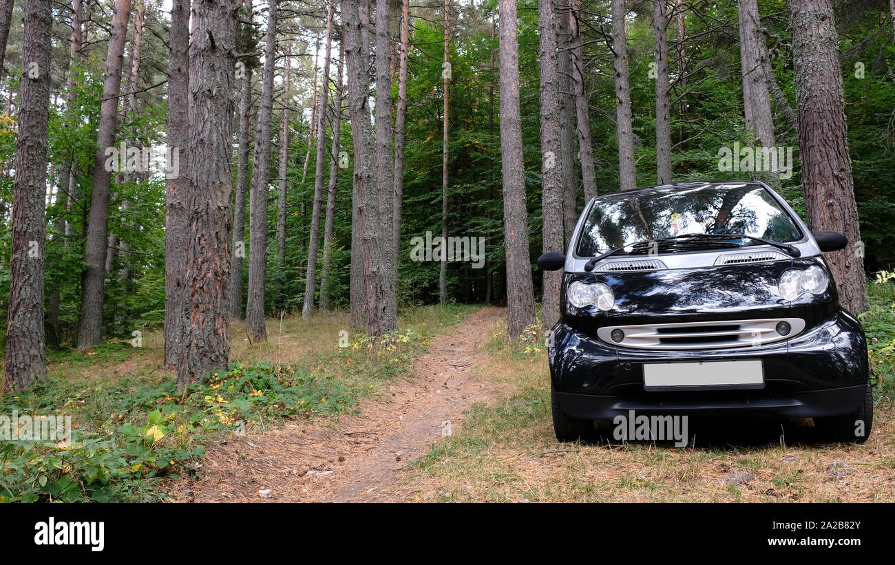 Little black car hi-res stock photography and images - Alamy