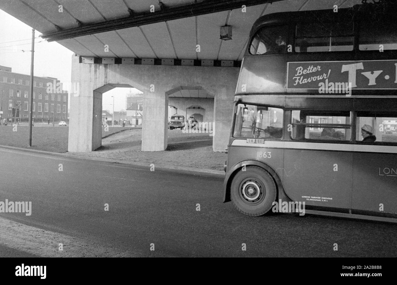 The "Chiswick flyover", an elevated highway section in London's ...