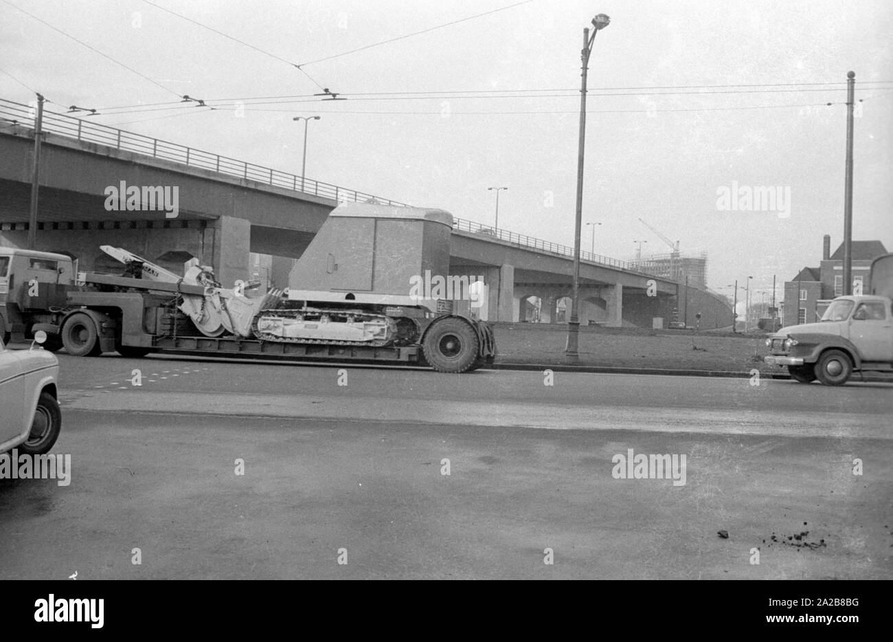The "Chiswick flyover", an elevated highway section in Chiswick, London ...