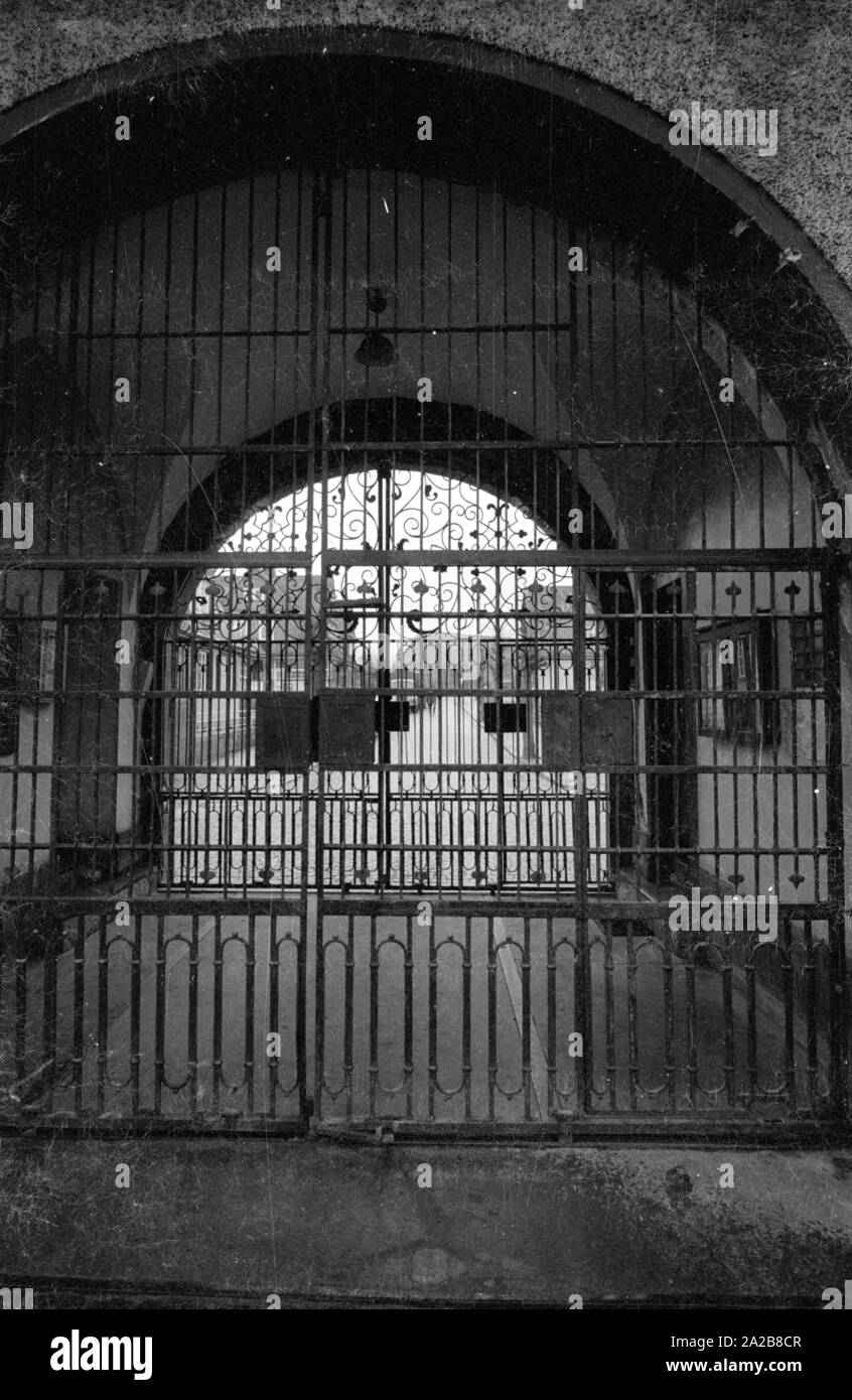 Gate of the prison Freiendiez Stock Photo - Alamy