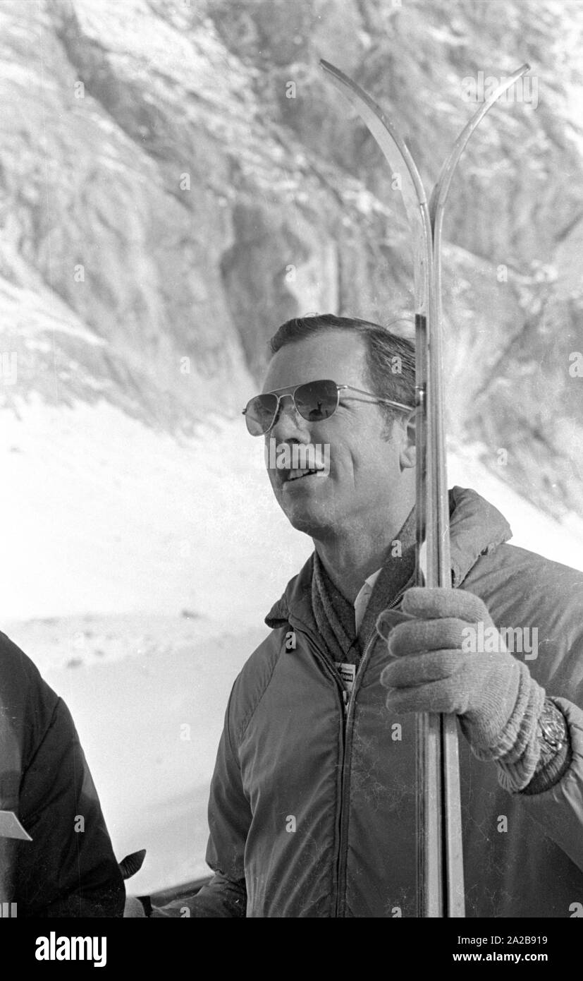 Astronauts of the Apollo 15 mission while skiing during their visit to ...