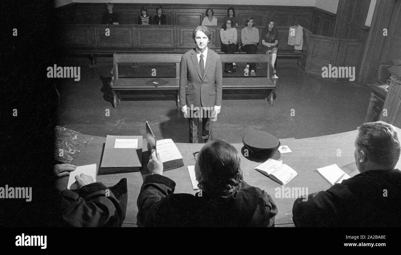 Court Trial Scene High Resolution Stock Photography and Images - Alamy