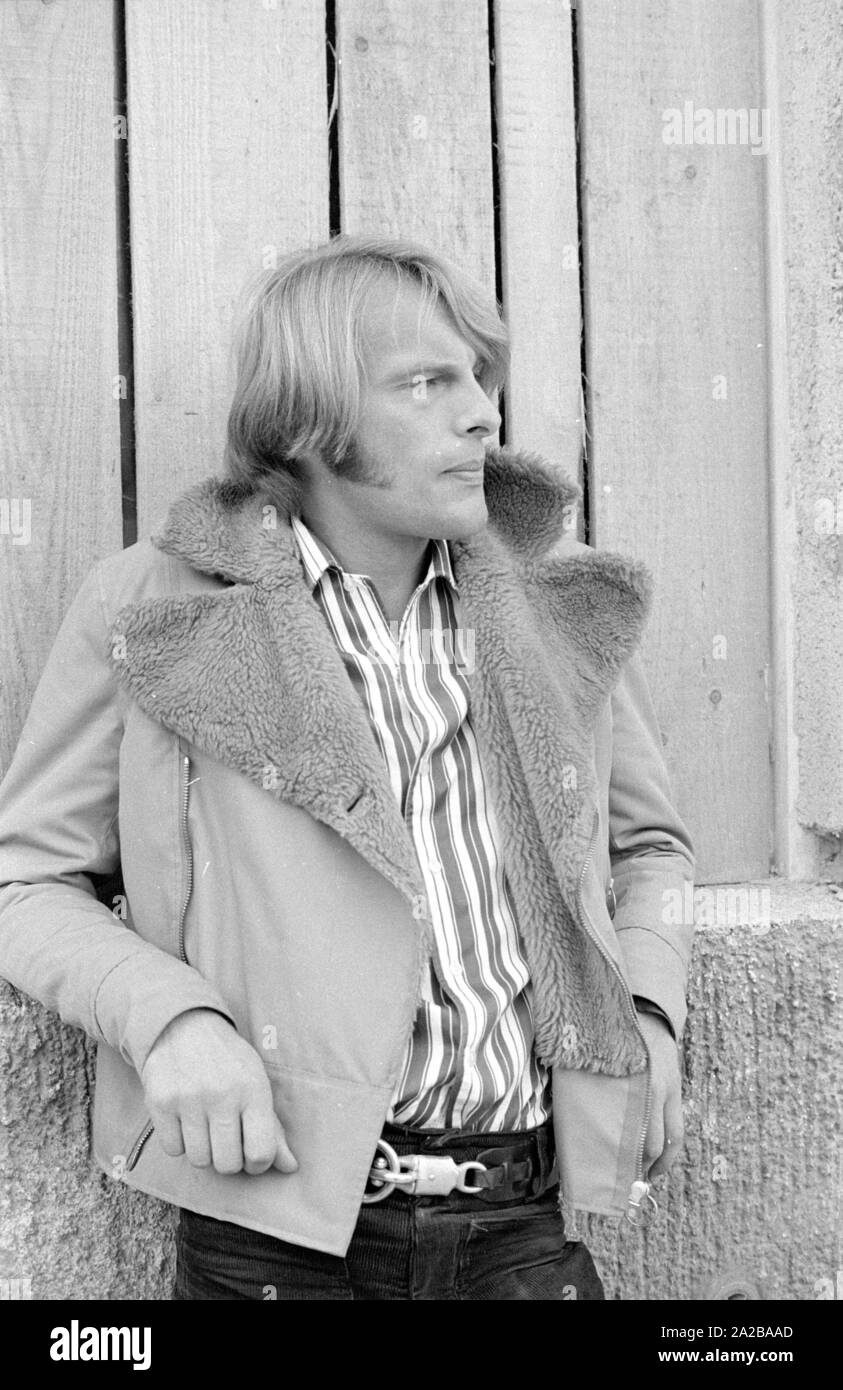 70s male model hi-res stock photography and images - Alamy