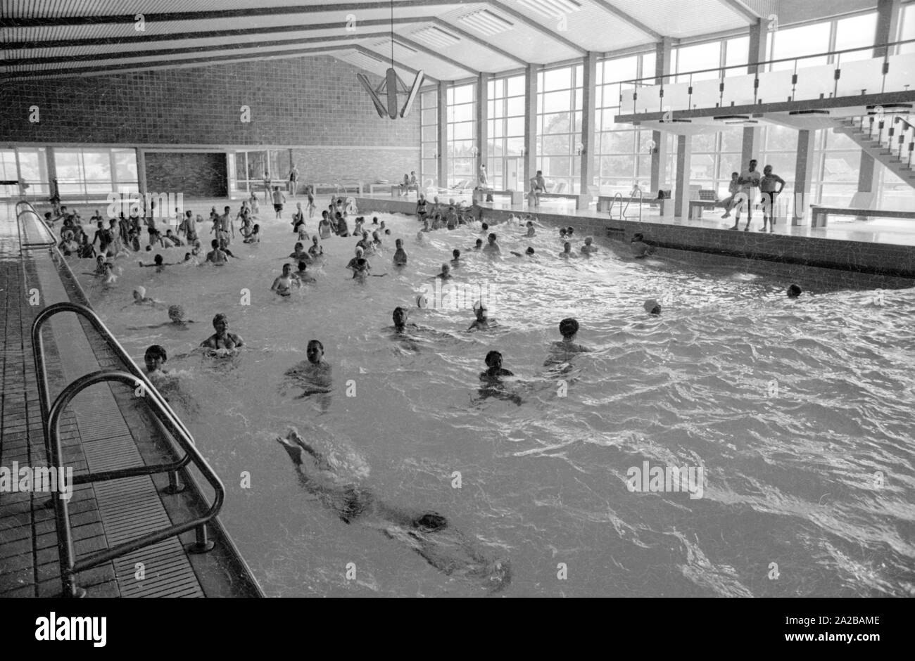Vintage indoor swimming pool hi-res stock photography and images - Alamy
