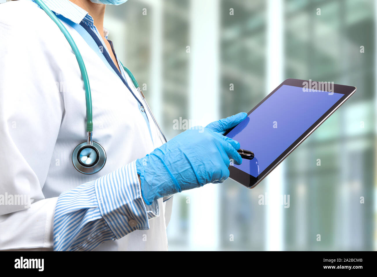 Smart hospital hi-res stock photography and images - Alamy