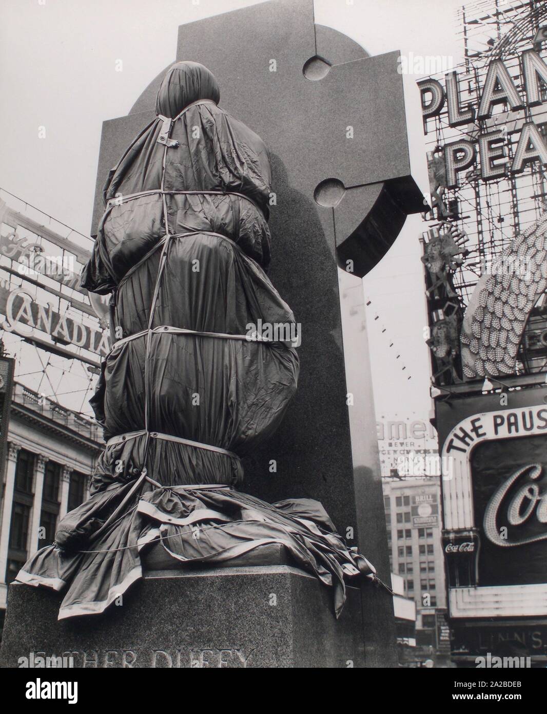 1937 new york times hi-res stock photography and images - Alamy