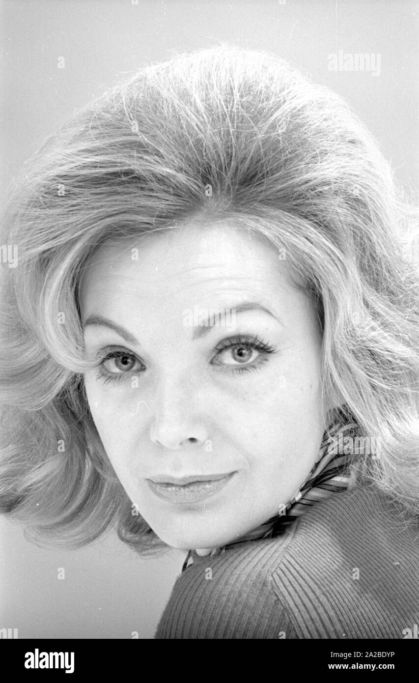 Maria perschy Black and White Stock Photos & Images - Alamy