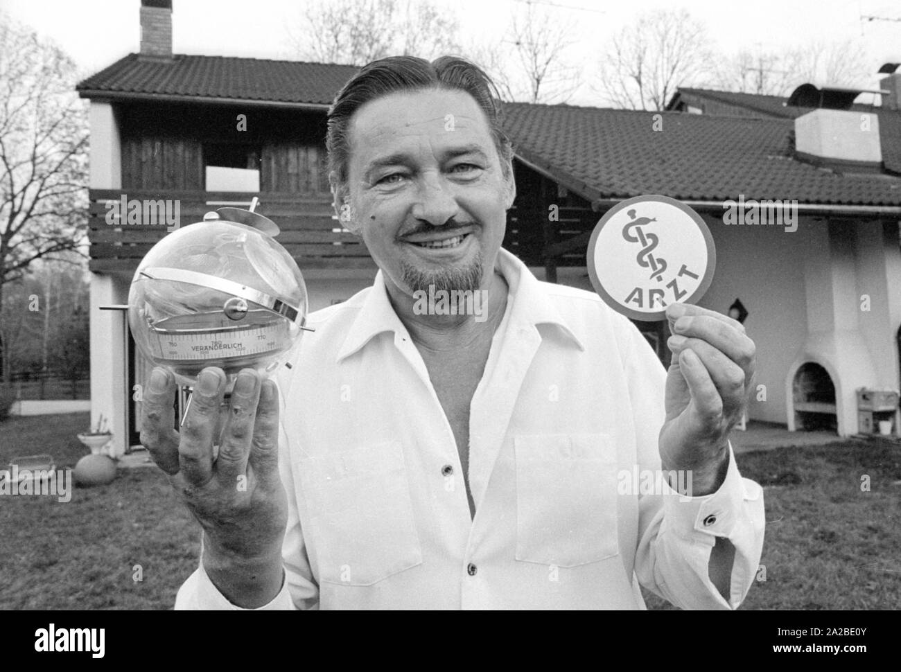 Homestory Black and White Stock Photos & Images - Alamy