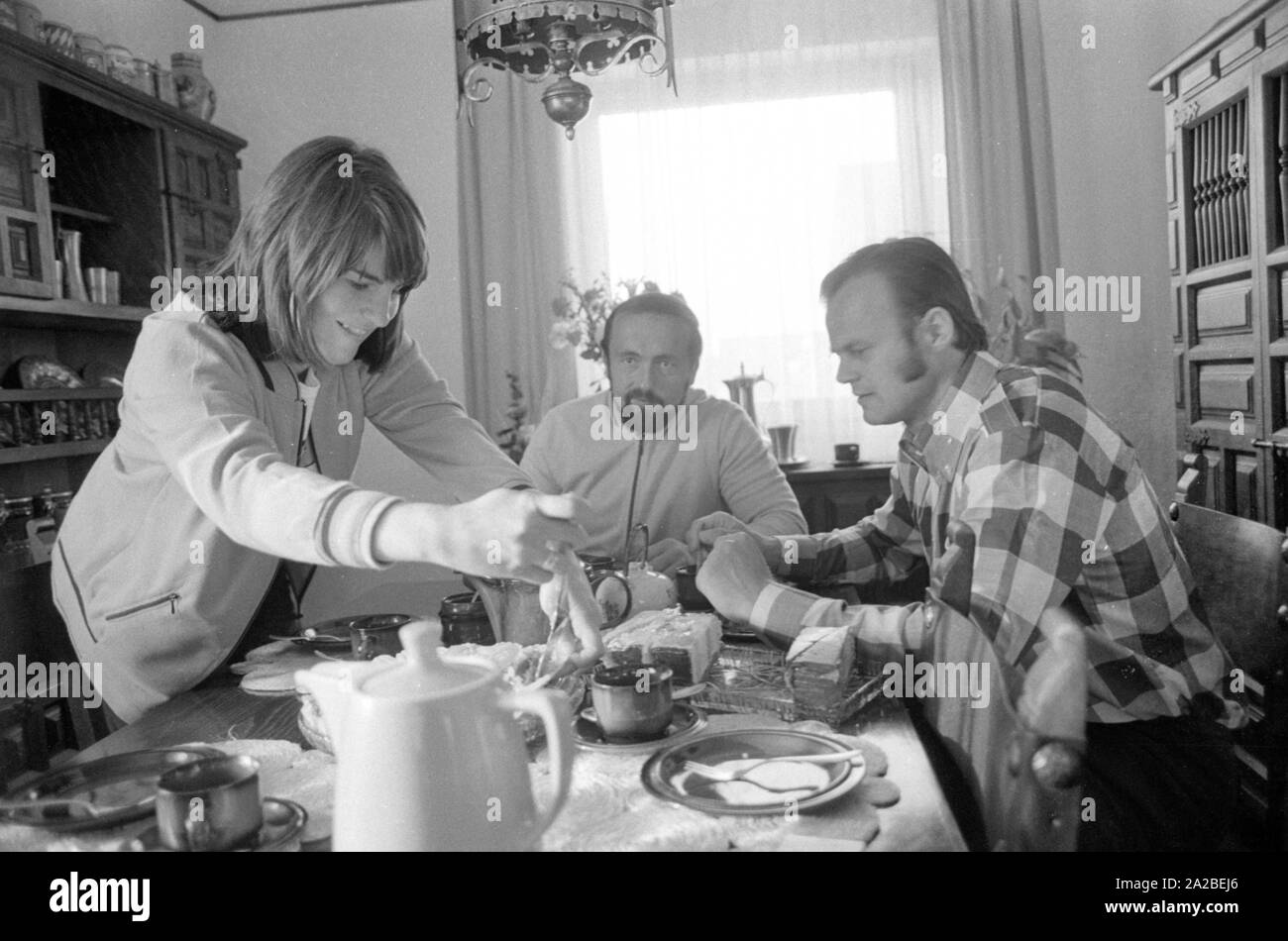 The javelin throwers Klaus Wolfermann and Janis Lusis with coffee and ...