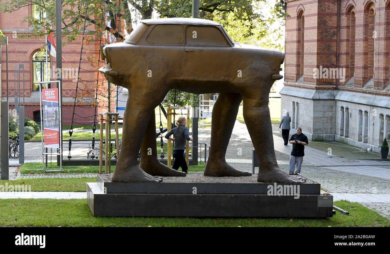 Quo vadis sculpture david cerny hi-res stock photography and images - Alamy