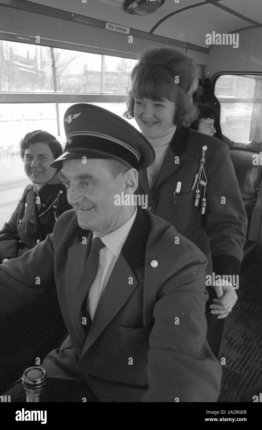 Working Class Women 1960s High Resolution Stock Photography and Images ...